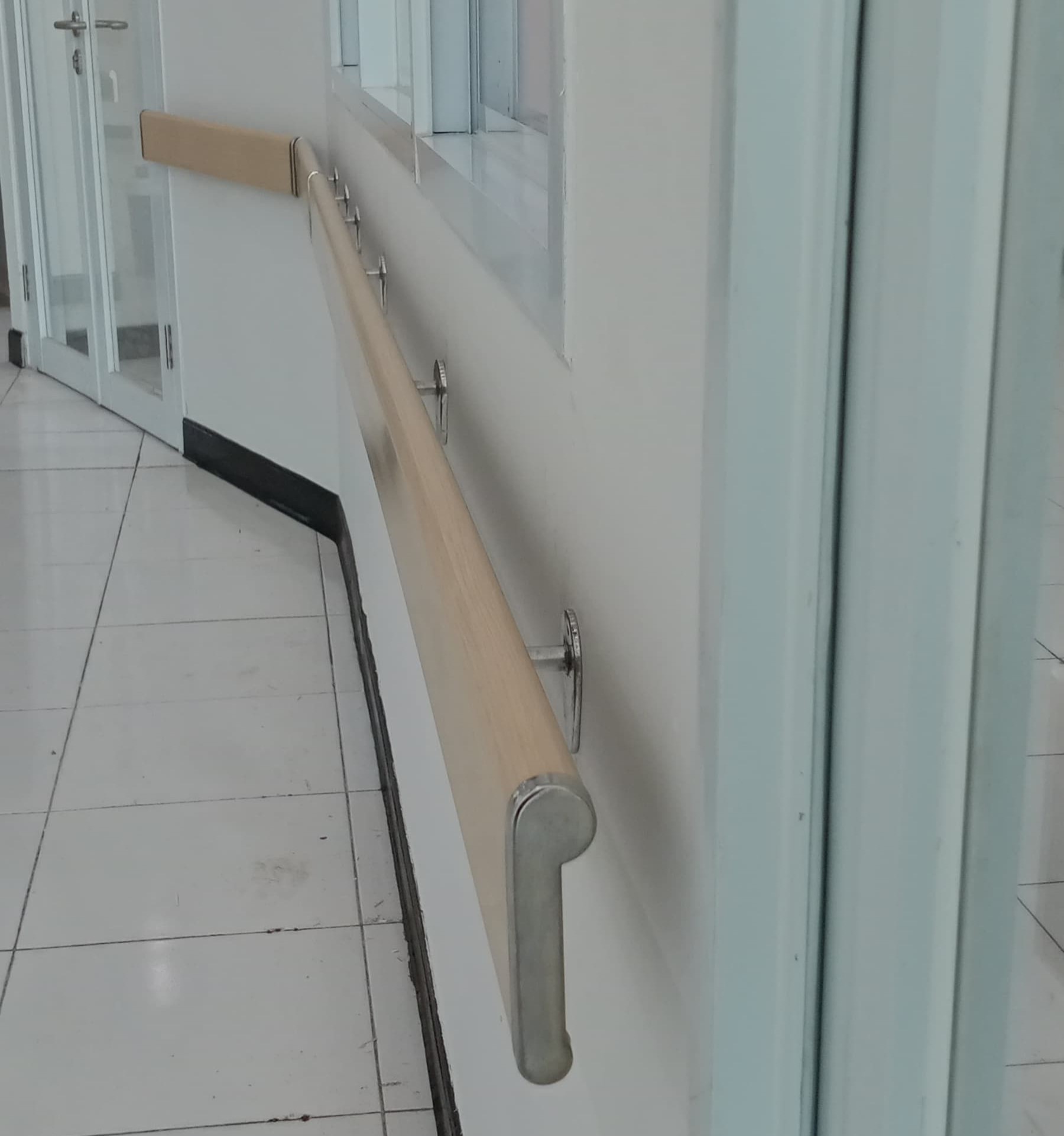 Handrail Indonesia – Handrail & Plint Distributor